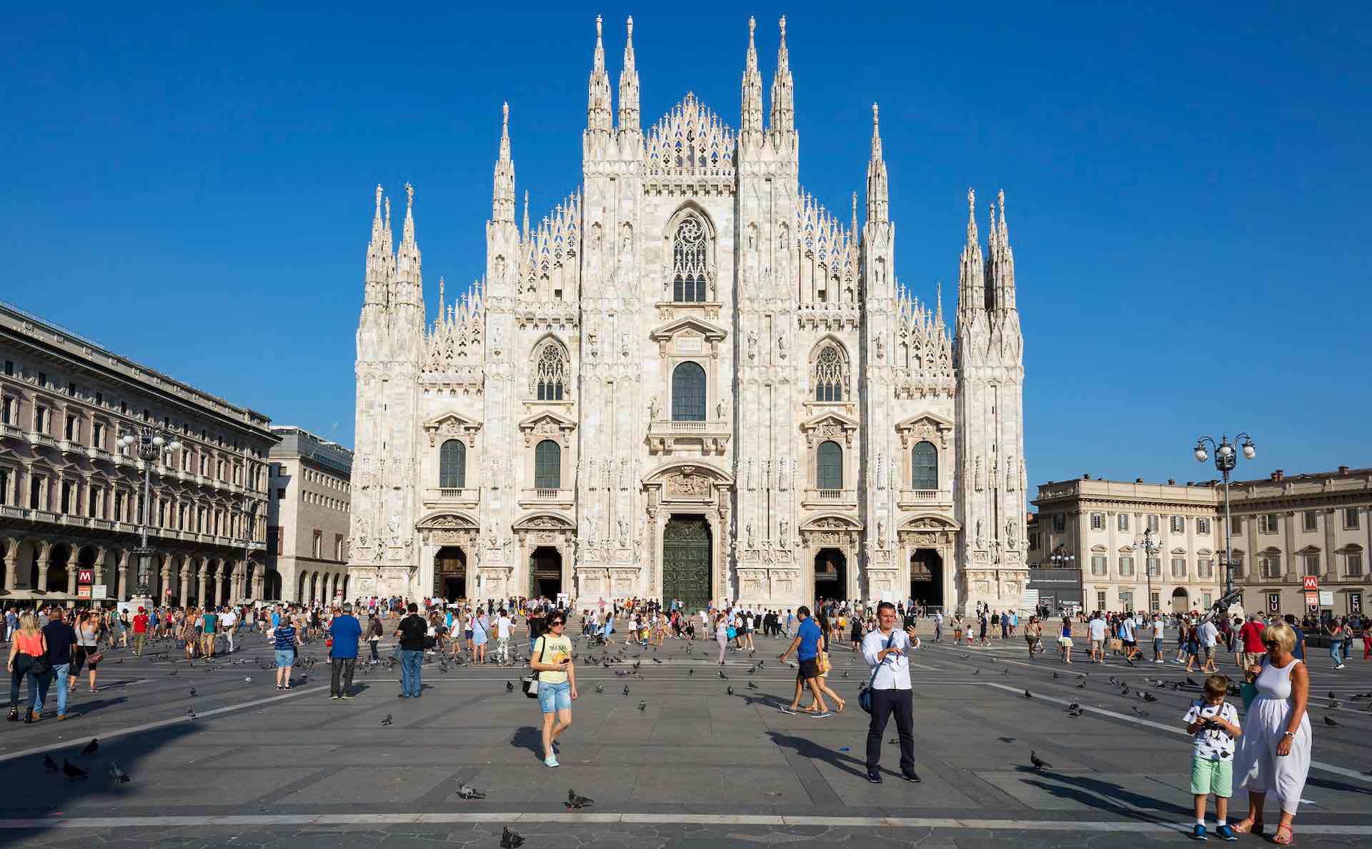 Air Arabia launches the first route connecting Sharjah and Milan - Oman ...